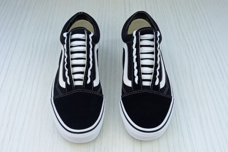 15 Cool Ways To Lace Shoes: Shoelace Patterns Tutorial - Wearably Weird