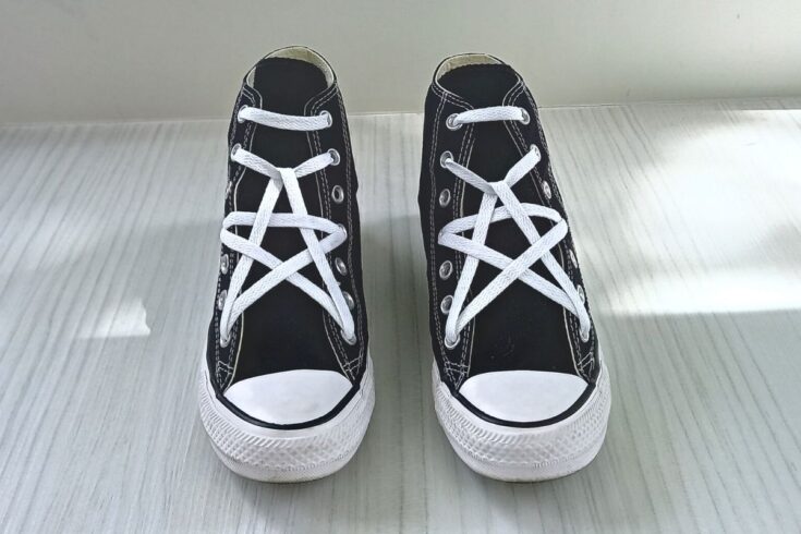15 Cool Ways To Lace Shoes: Shoelace Patterns Tutorial - Wearably Weird