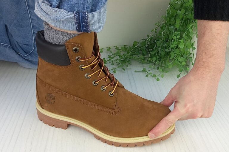 Do Timberlands Run Big? (Sizing Chart & PHOTOS) - Wearably Weird