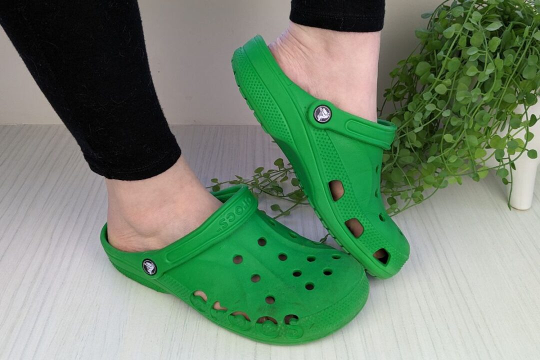 Do Crocs Shrink In The Sun? (My Experience & Fixes) - Wearably Weird